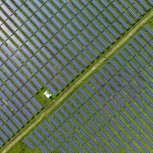 How to mitigate volatility with onsite energy generation | Centrica ...